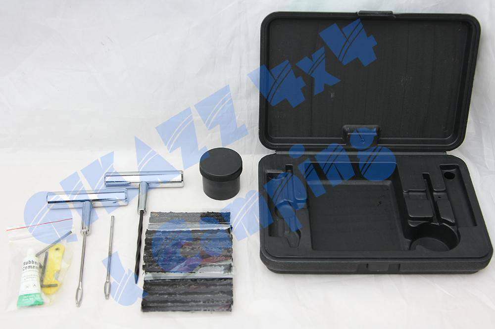 Roadsafe 4wd Tyre Emergency Repair Kit SB614