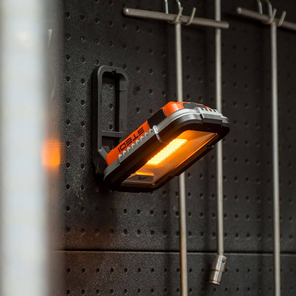 Stedi T1500 Rechargeable LED Camp & Task Light — Dual Colour, 139hr ...